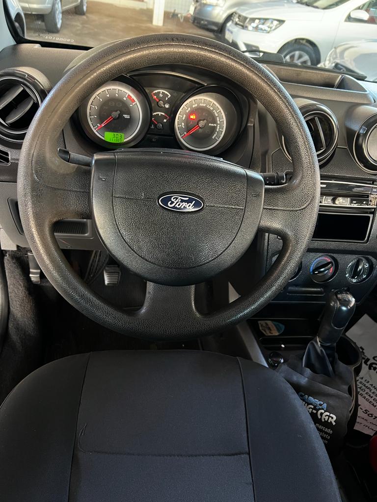 FORD Fiesta Flex - Valtenes Veículos